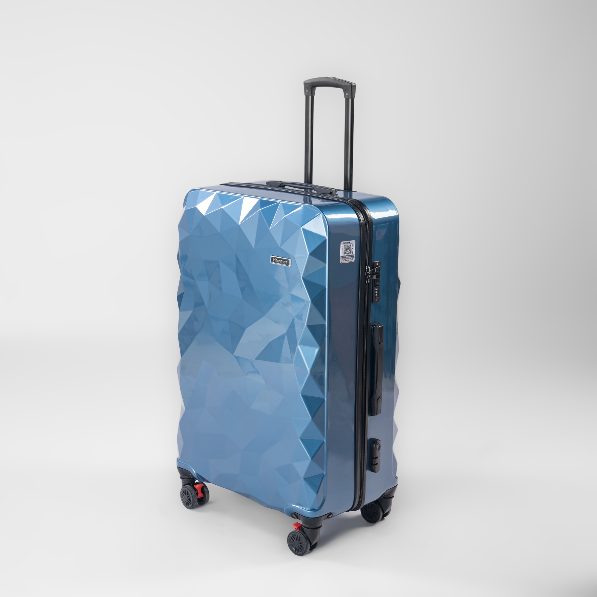 30-Inch Diamond Ultra-Durable Check-In Luggage – Perfect for Extended ...